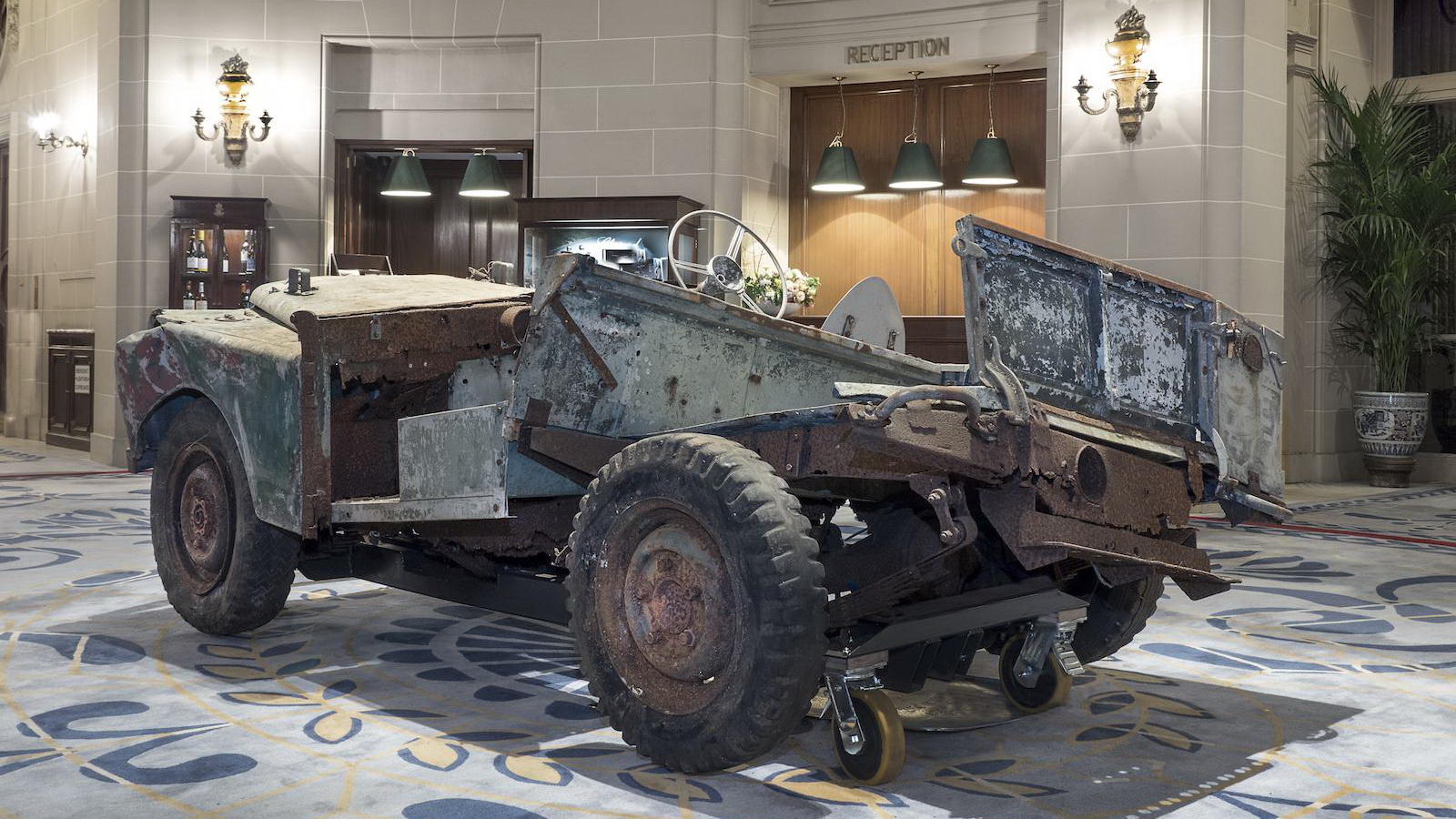 » 首台量產重光