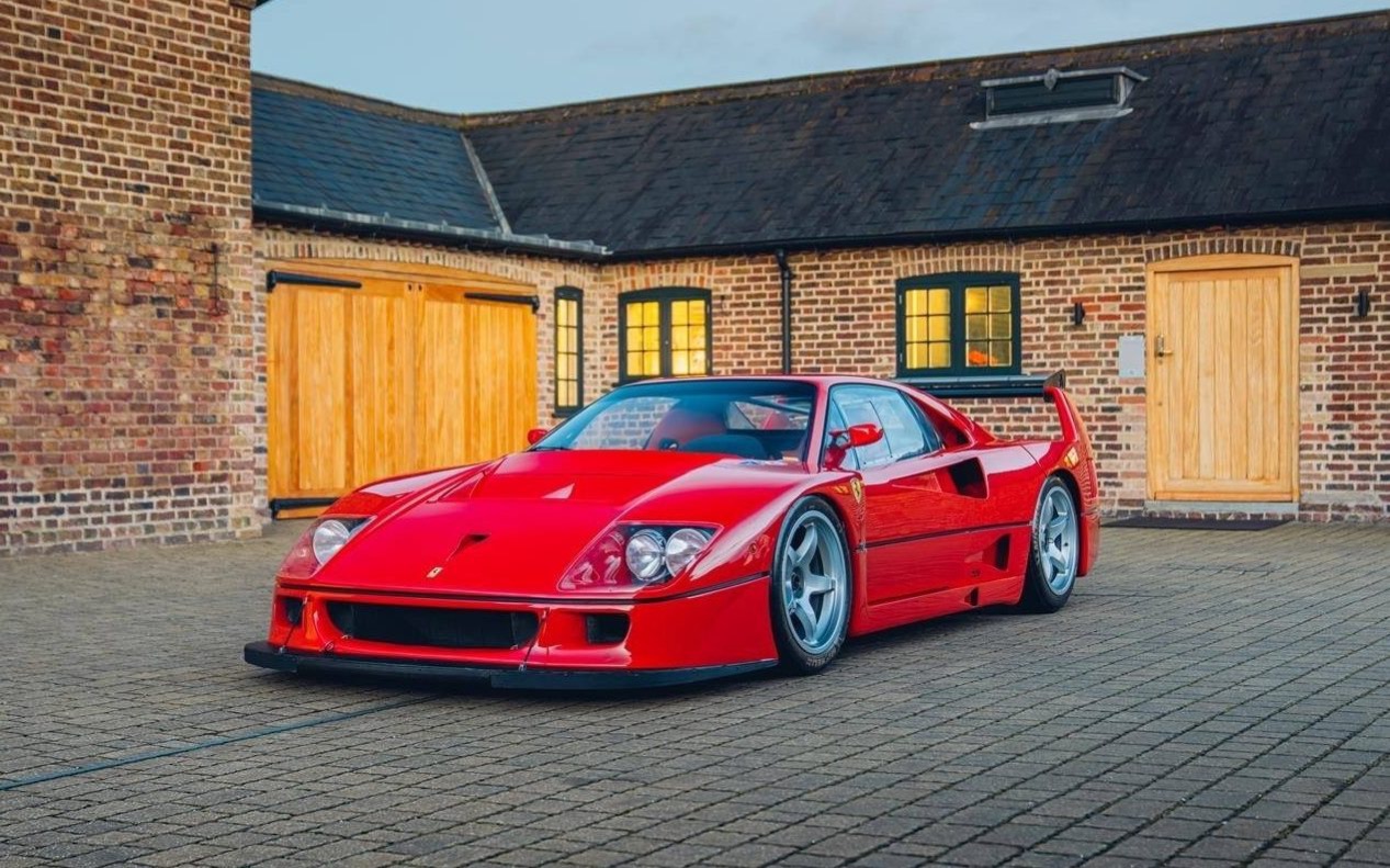 » 賽車版F40